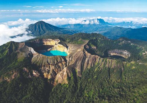 Flores and Komodo Adventure 8 Days - Kelimutu Three Colored Lakes